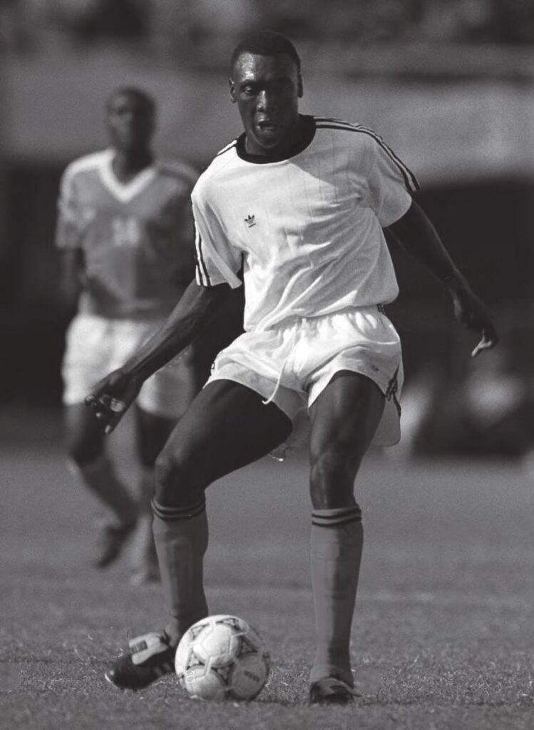AFCON 1990: Chikabala, Samuel Chomba were named in the CAF XI - ZamFoot